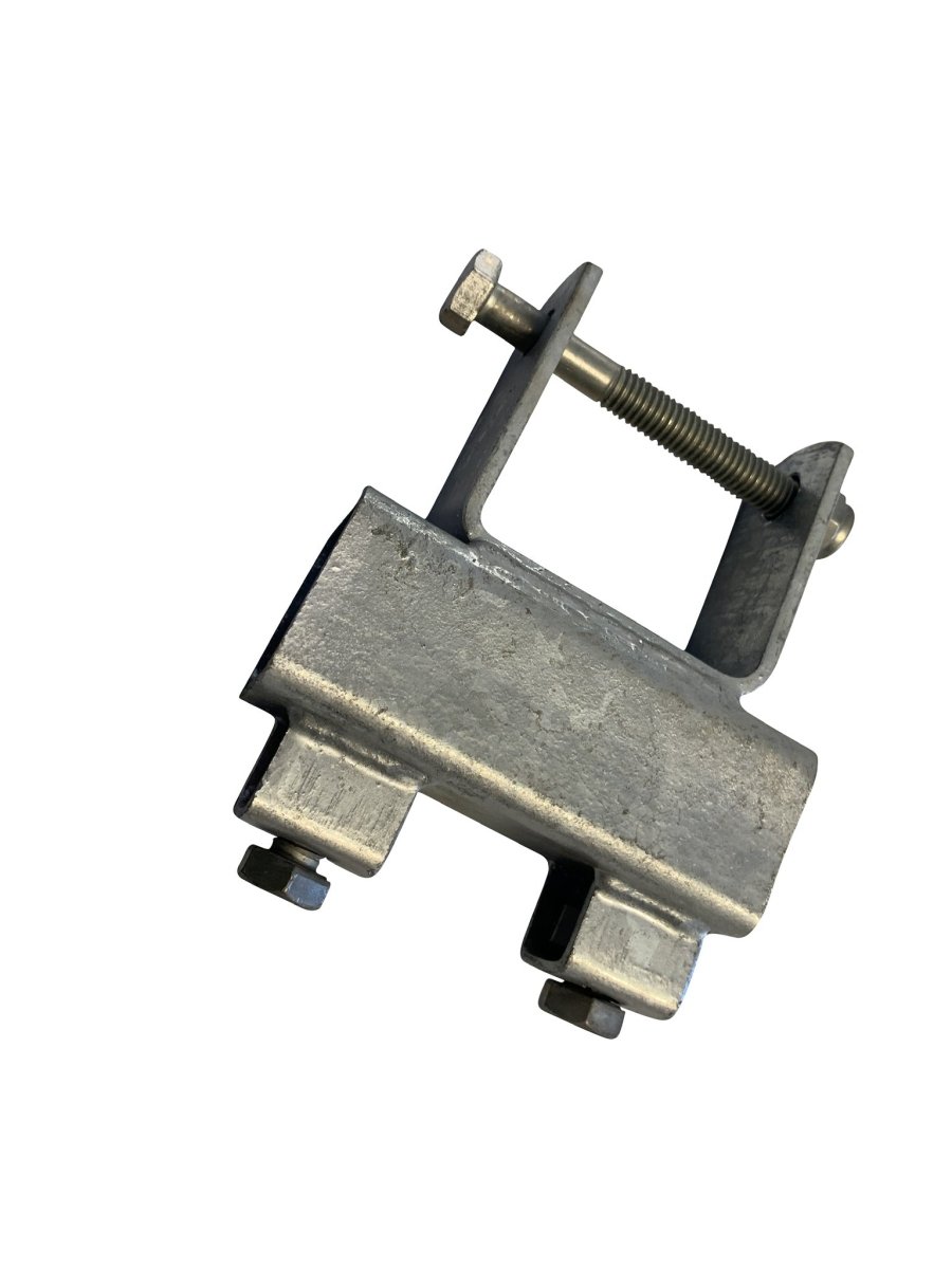 40 mm Square Post Bracket – Suits 100 × 50 mm Crossmembers – R&M ...